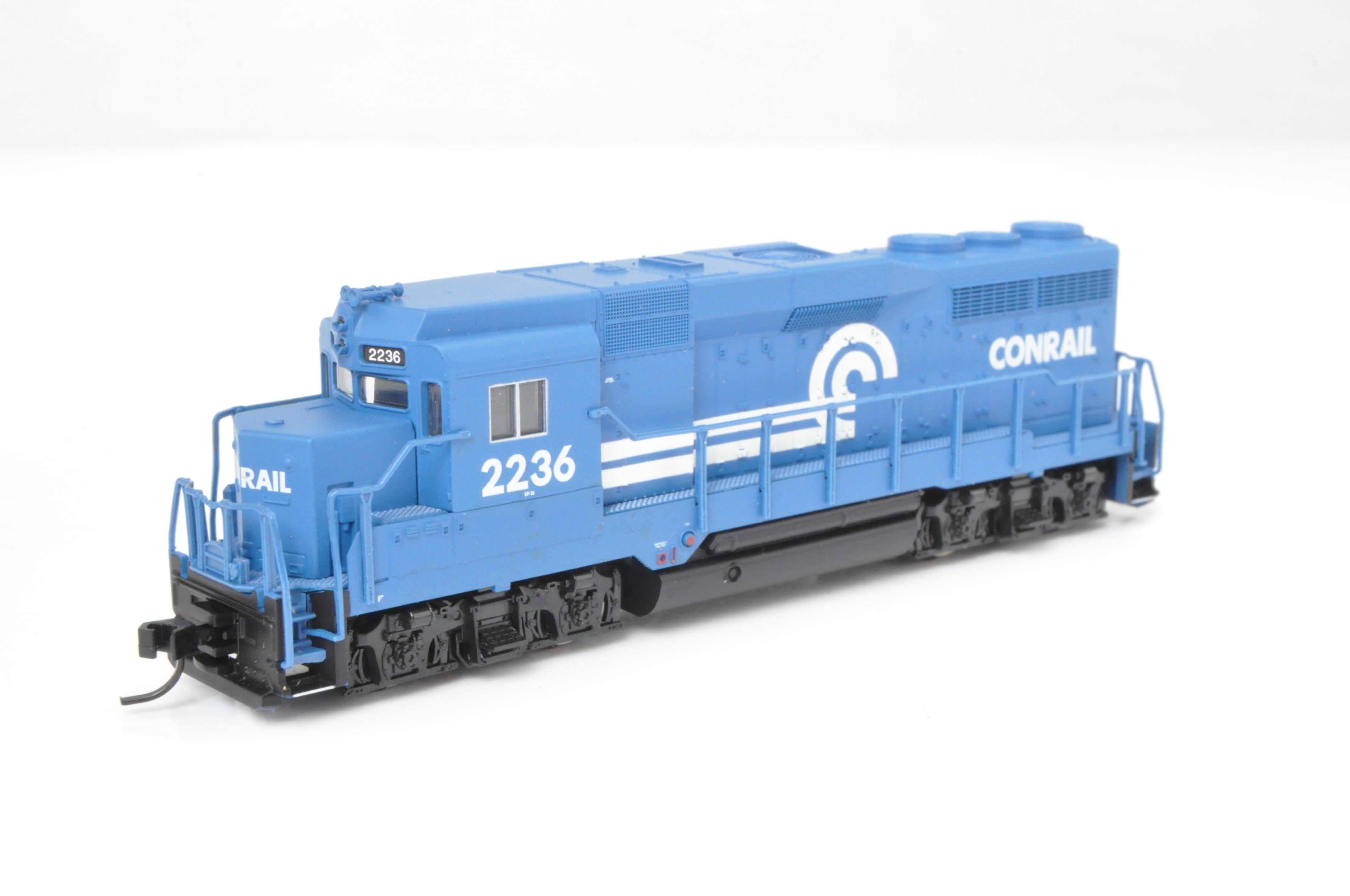 Atlas N Gauge 47519 GP-30 Diesel Conrail #2236 - Boxed