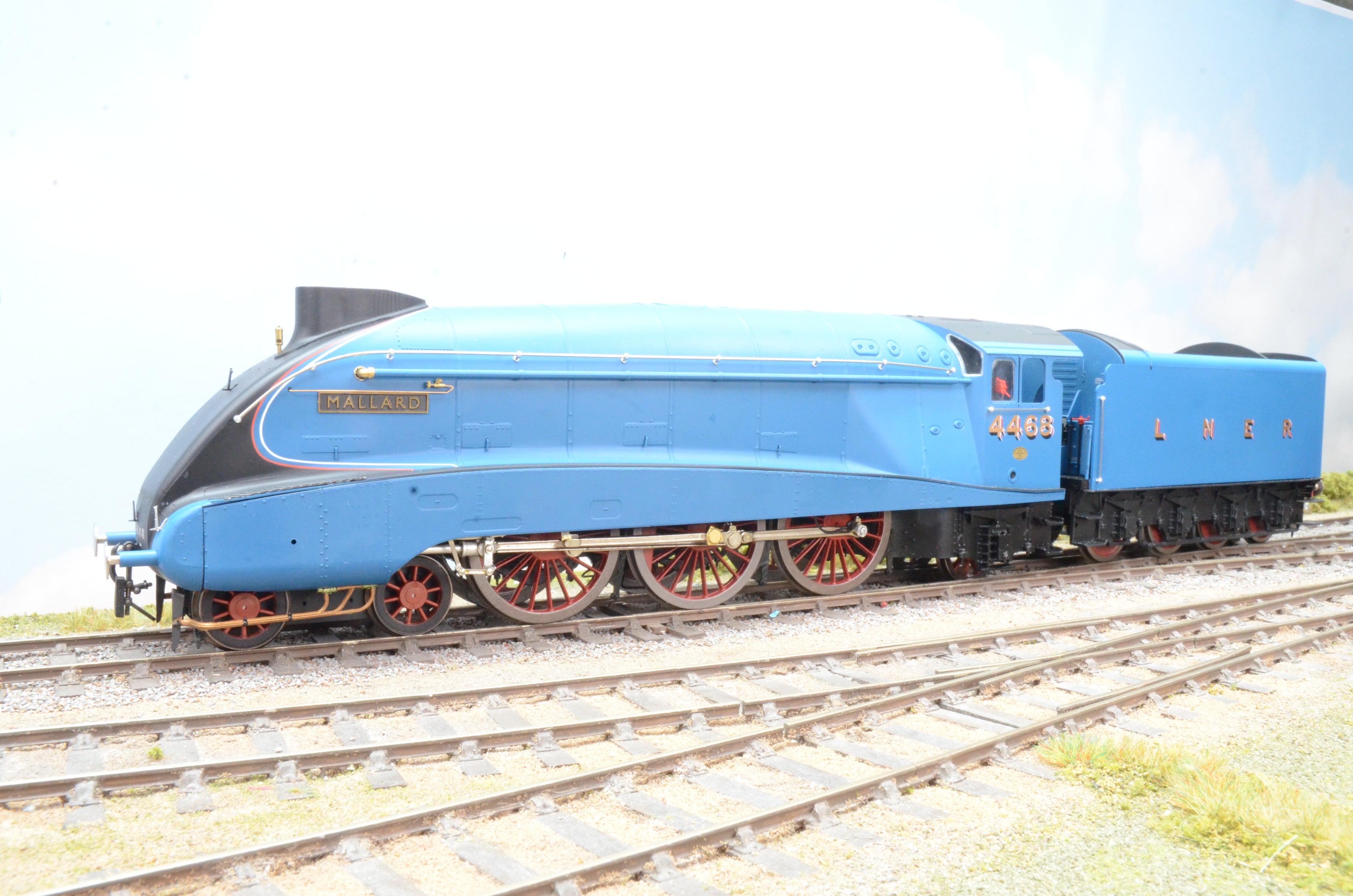 Hattons/Heljan 7mm O Gauge H7-A4-002 Class A4 LNER Garter Blue No.4468