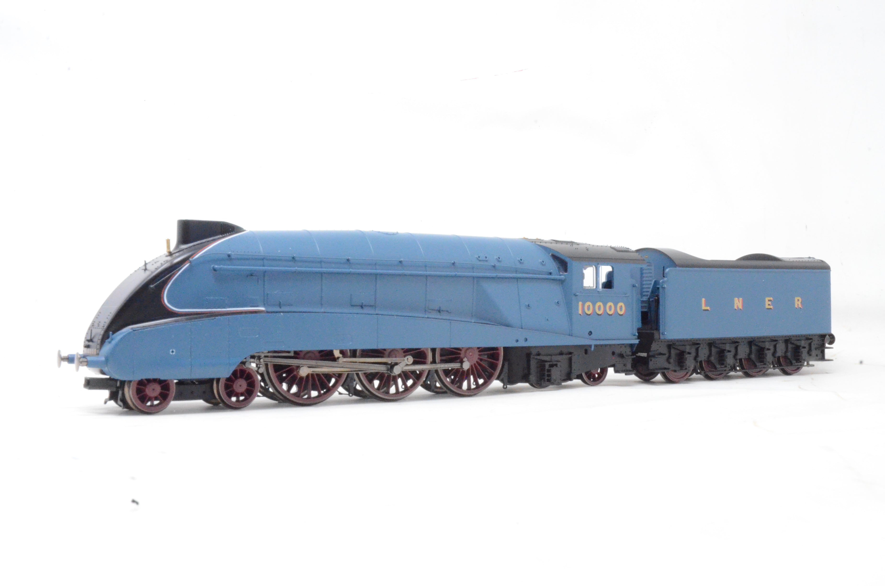 Hornby OO Gauge R3843 Garter Blue 4-6-4 Rebuilt Class W1 No.10000 Stea