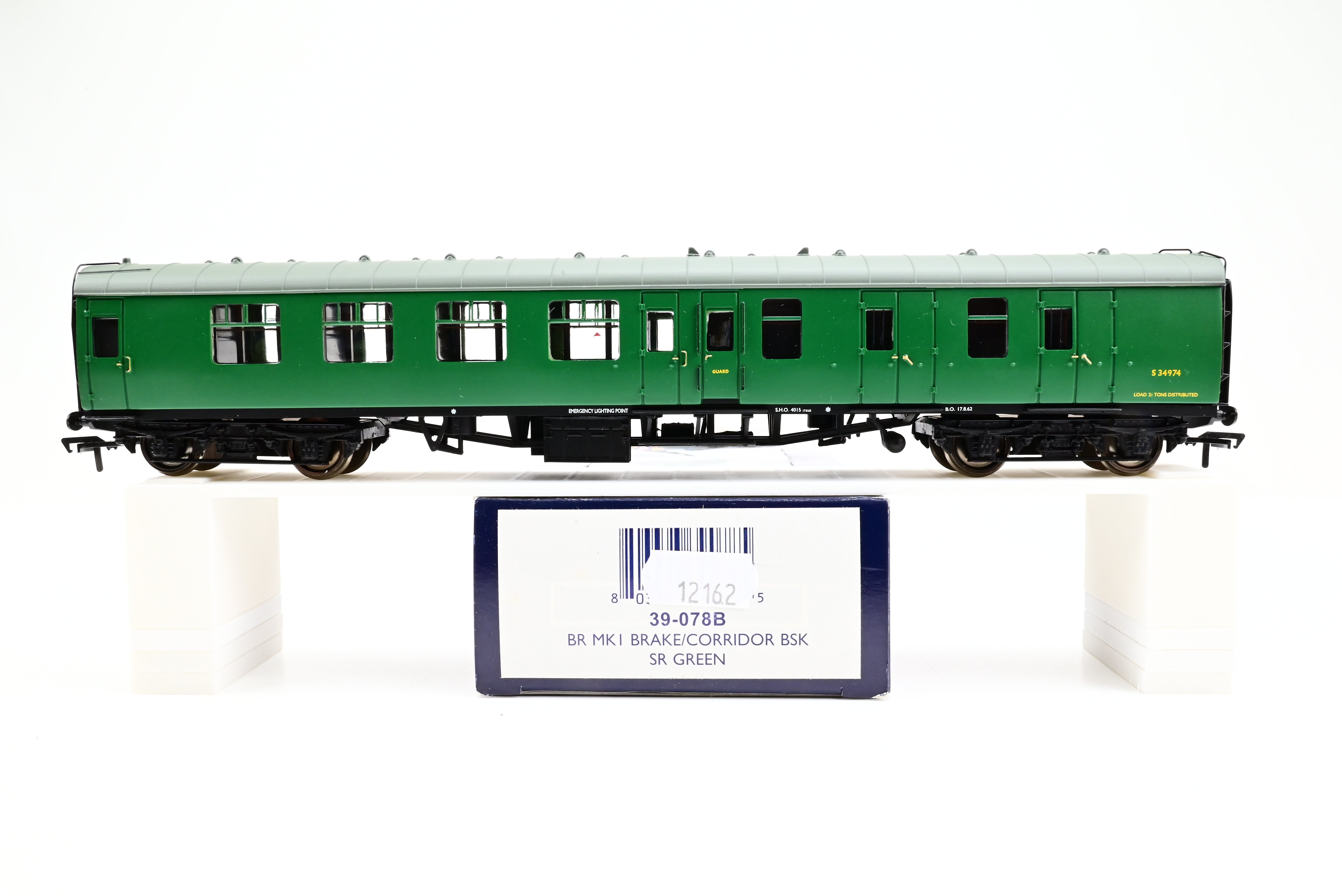 Bachmann OO Gauge 39-078B BR (S) Green Mk1 BSK Brake Corridor Second C