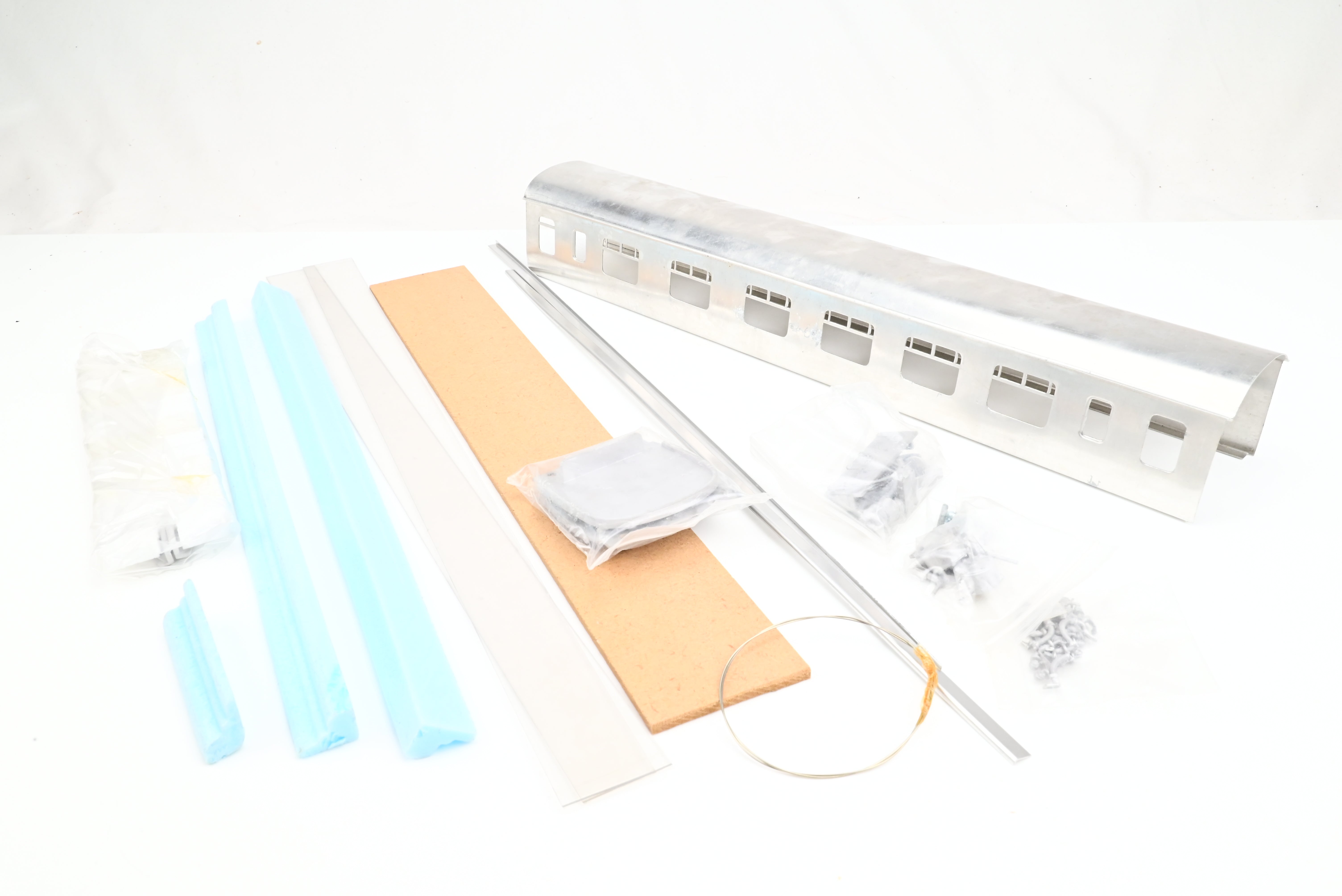 GM Coaches 7mm O Gauge LMS Diag.1903 Vestibule Composite Coach Unbuilt