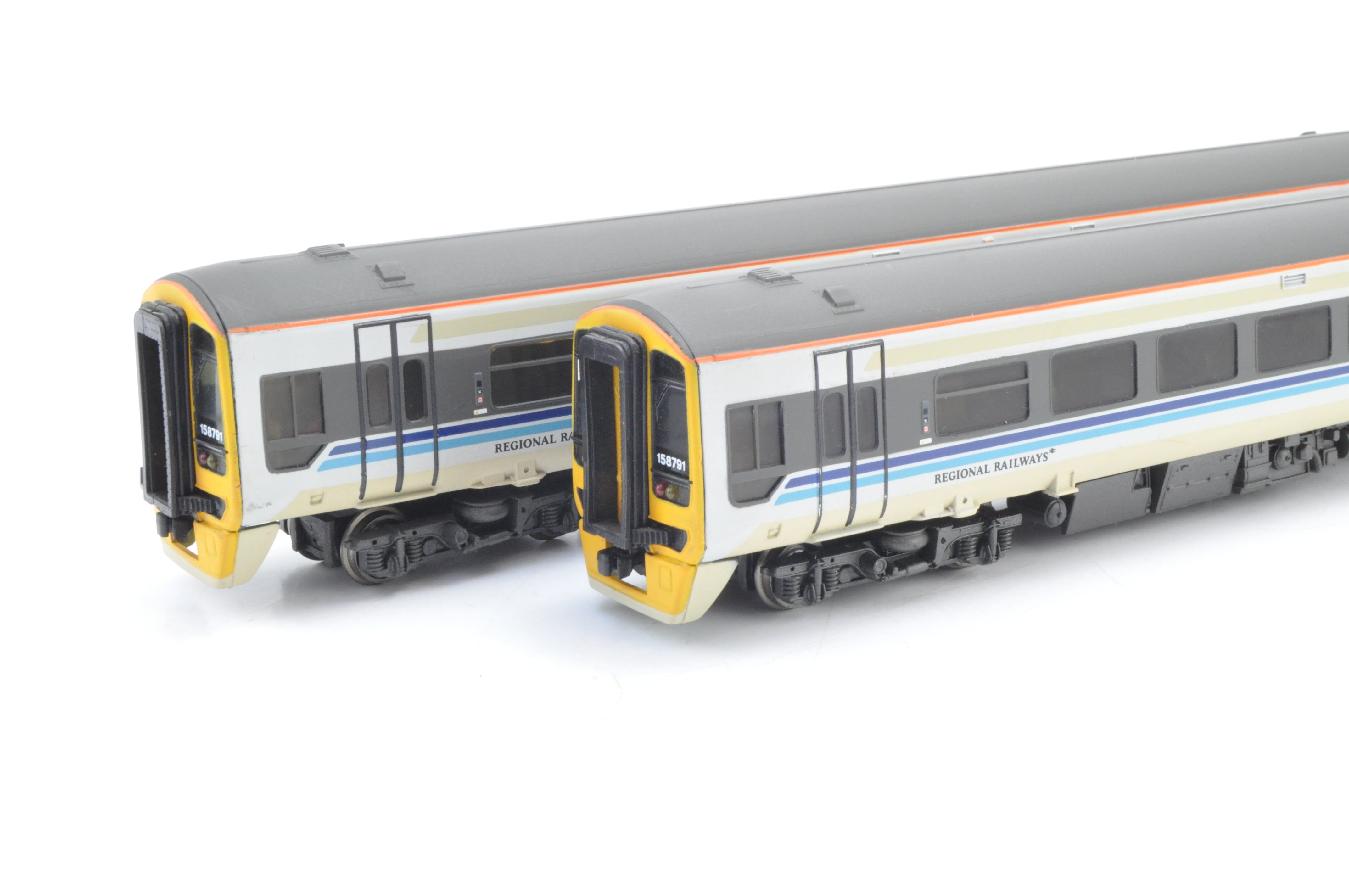 Bachmann OO Gauge 31-500 Regional Railways Class 158 2-Car DMU 158791