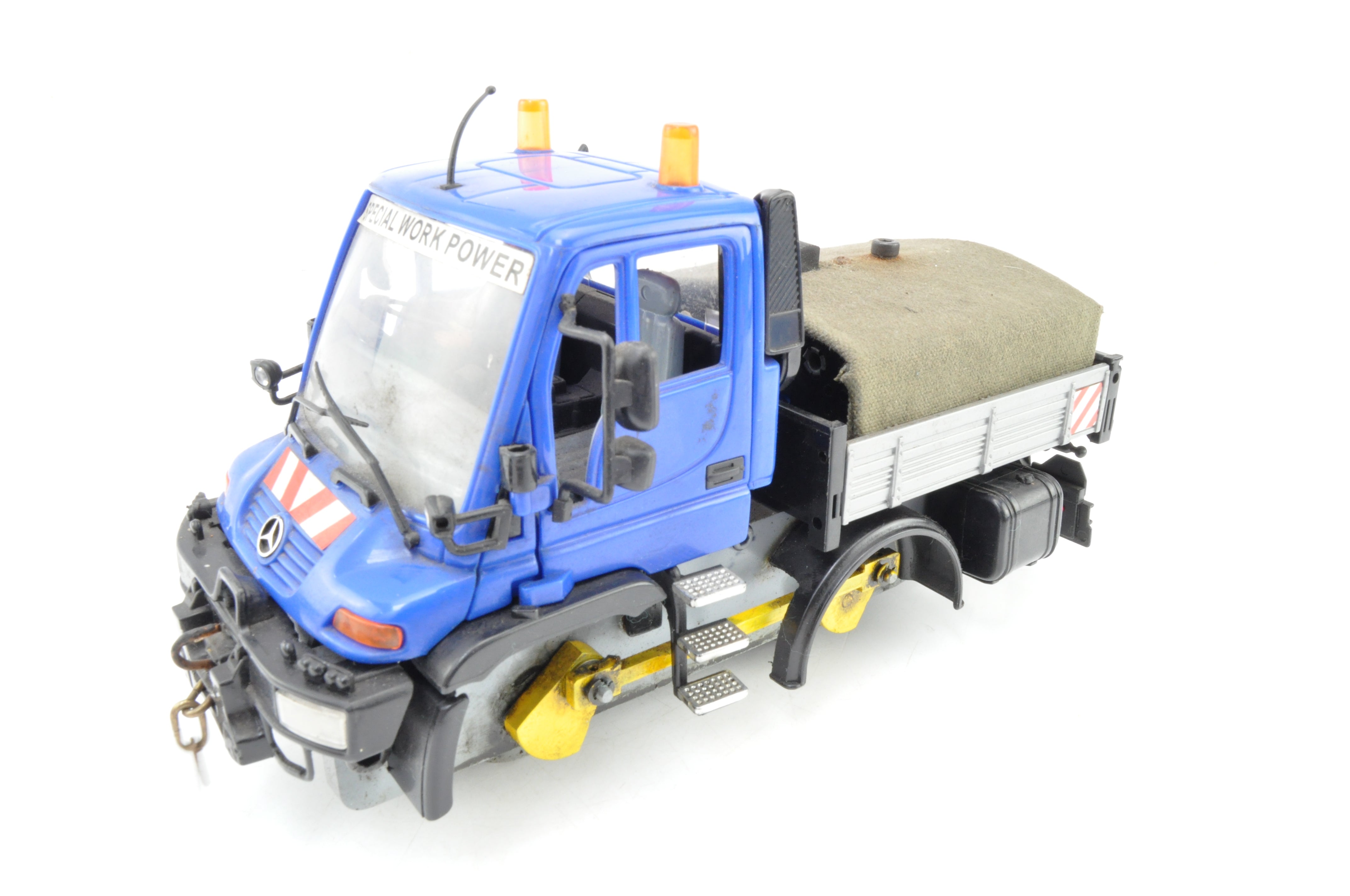 Kit/Scratch Built 32mm Narrow Gauge Rail Mounted Mercedes Lorry on 0-4