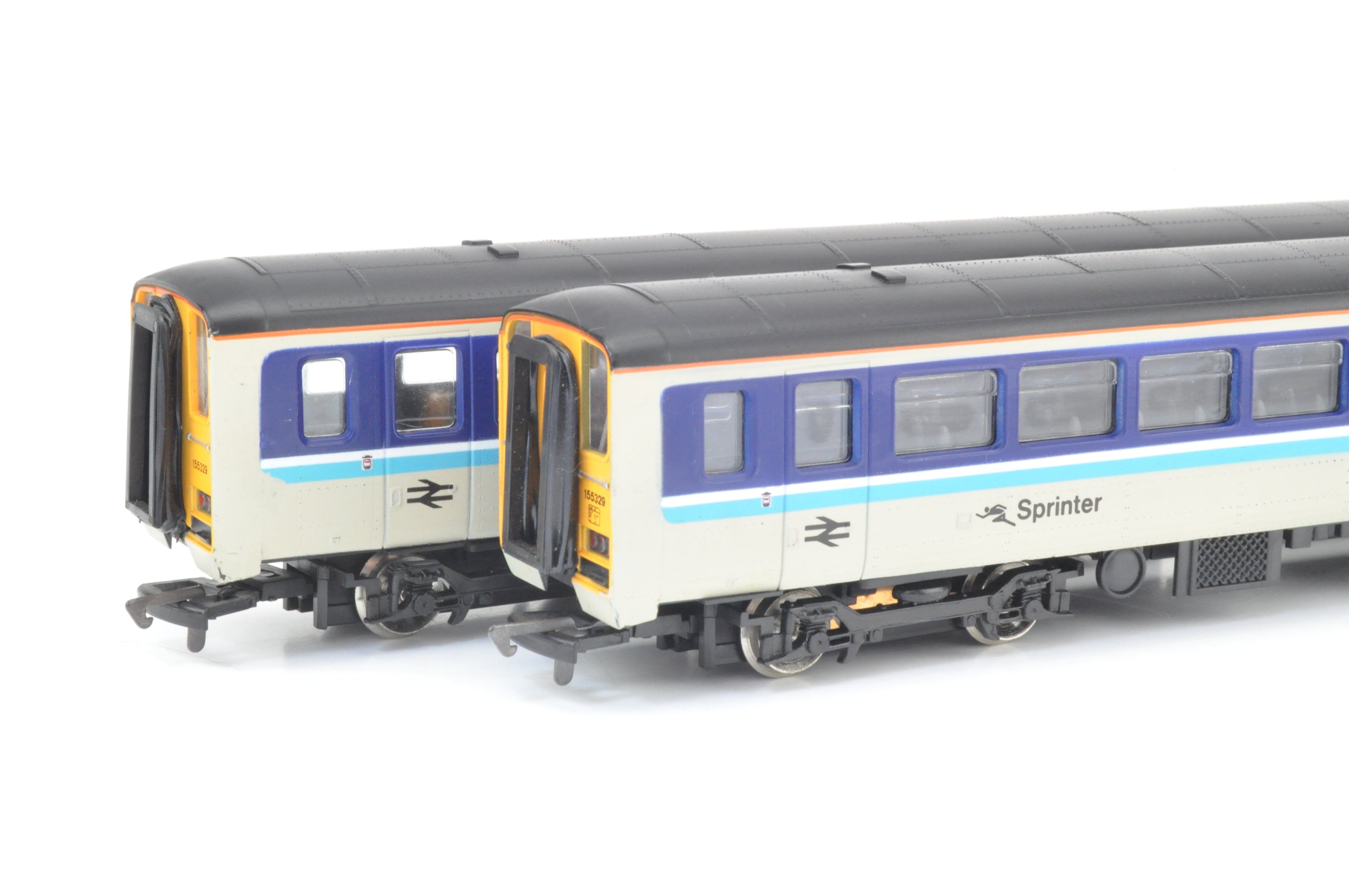 Dapol OO Gauge D83 Regional Railways Class 155 'Super Sprinter' No.155