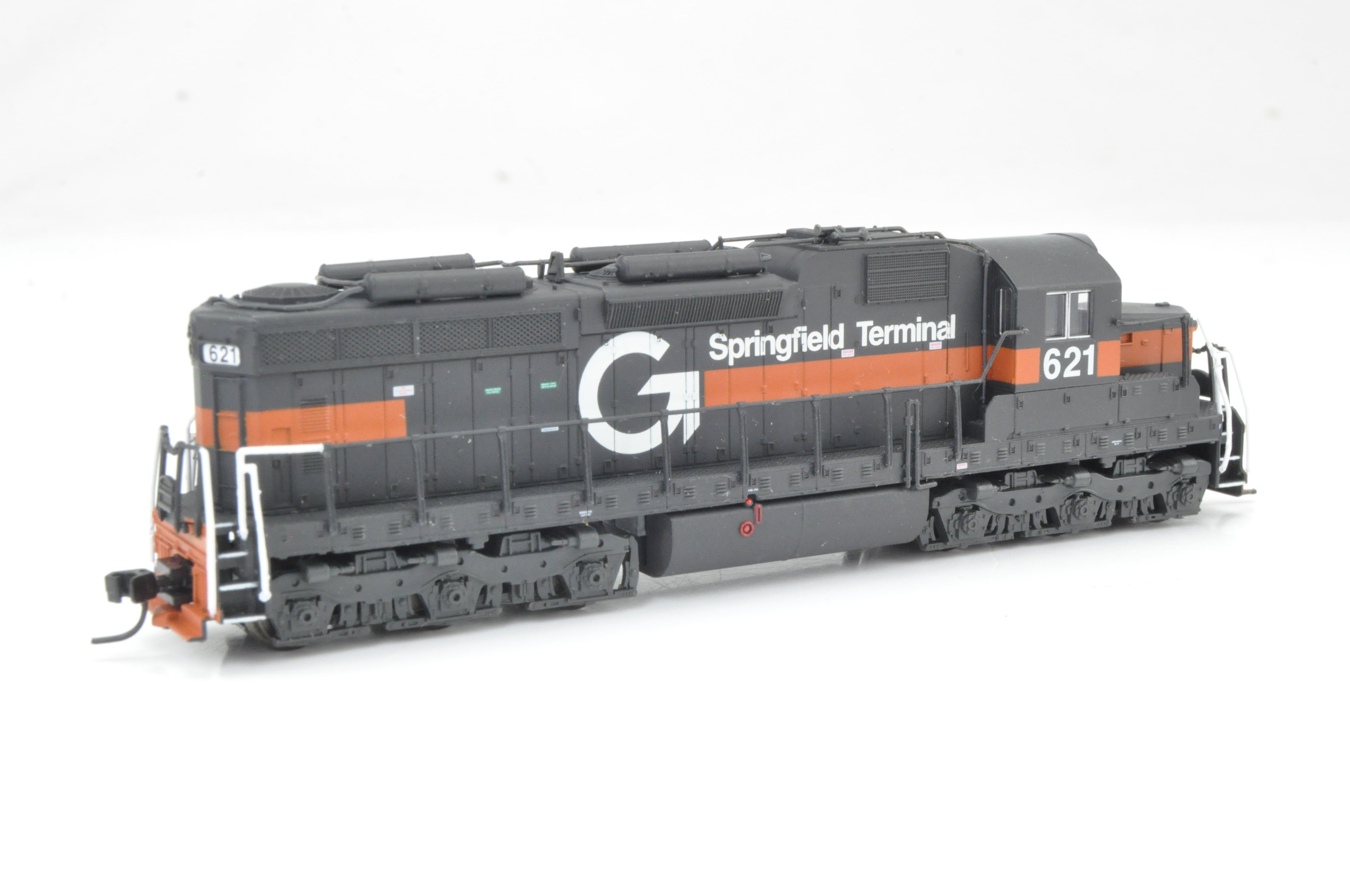 Atlas N Gauge 54506 SD-26 Springfield Terminal #621