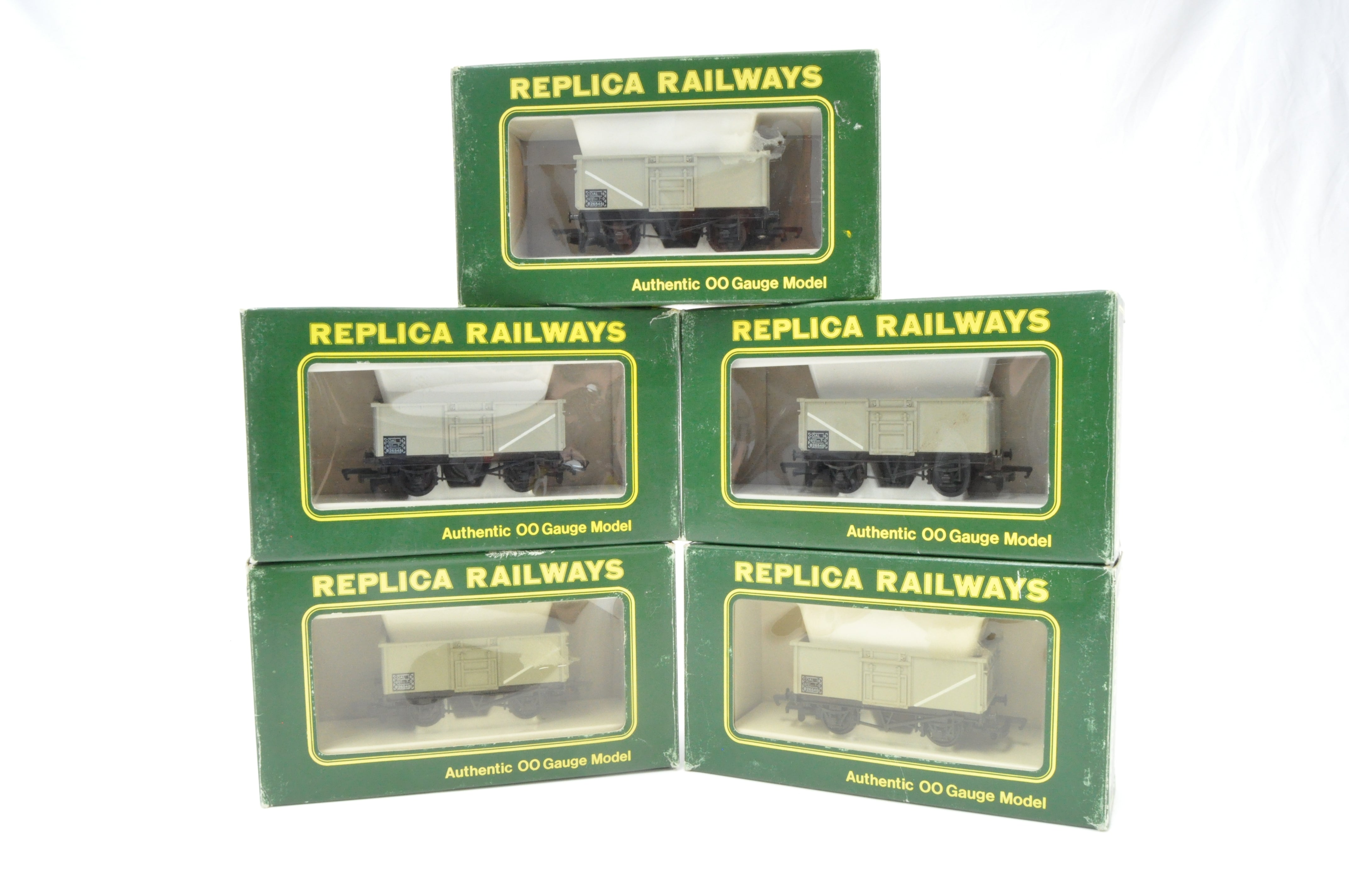 Replica Railways OO Gauge Rake of 5 13401 BR Grey 16T Steel Mineral Wa