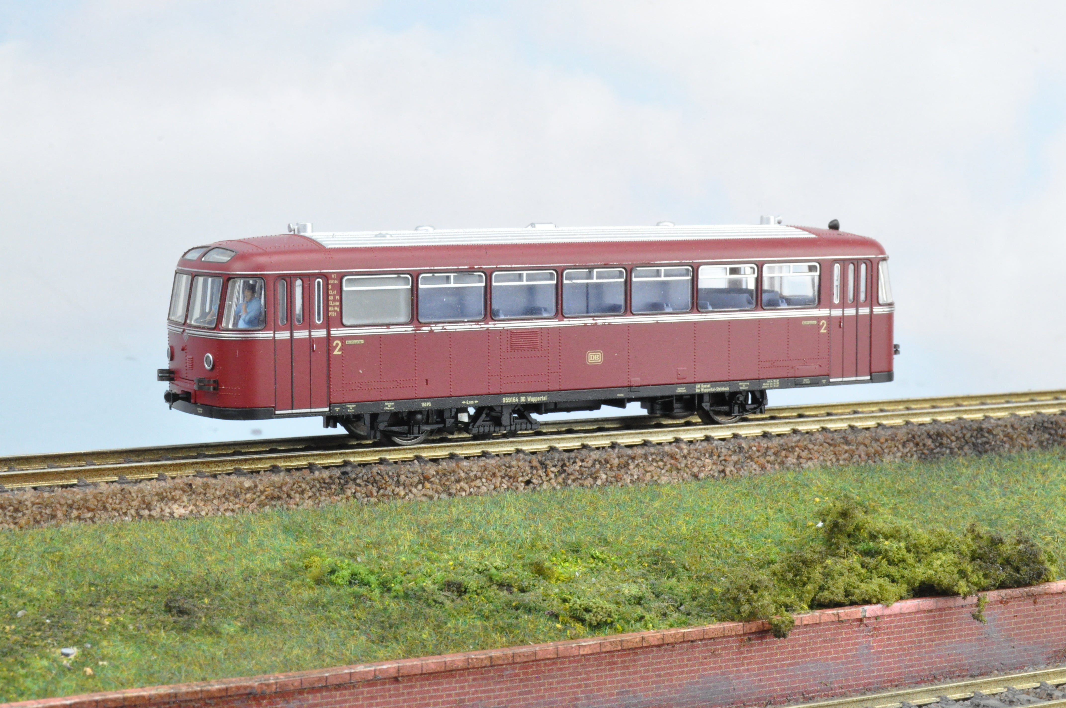 Fleischmann HO Gauge 74405 DB Single Car Railbus No.2 - DCC Sound