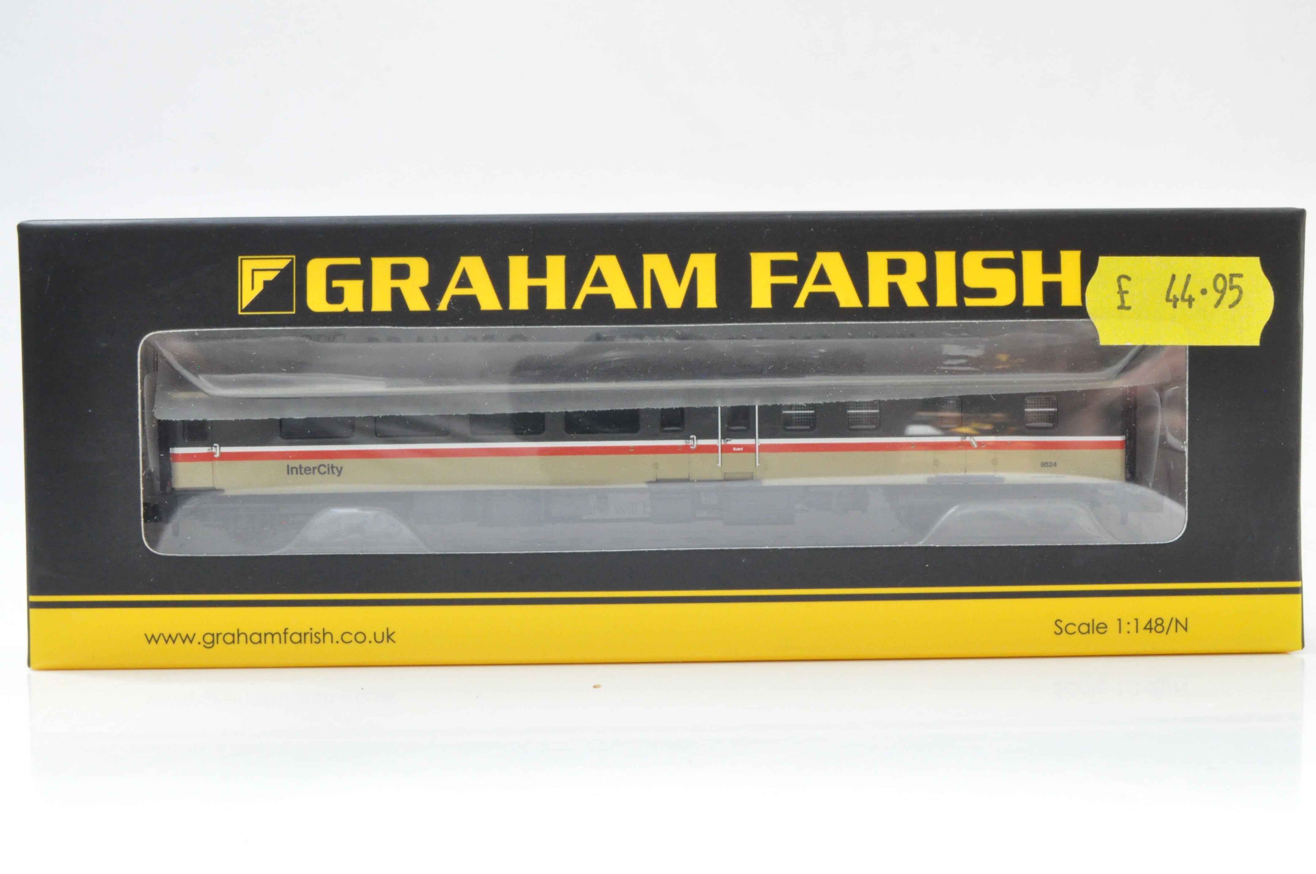 Graham Farish N Gauge 374-692 BR Intercity MK2F BSO