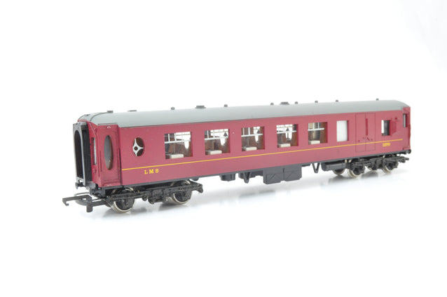 Wrenn Railways OO Gauge W6009 LMS 2nd Class Pullman Brake Coach
