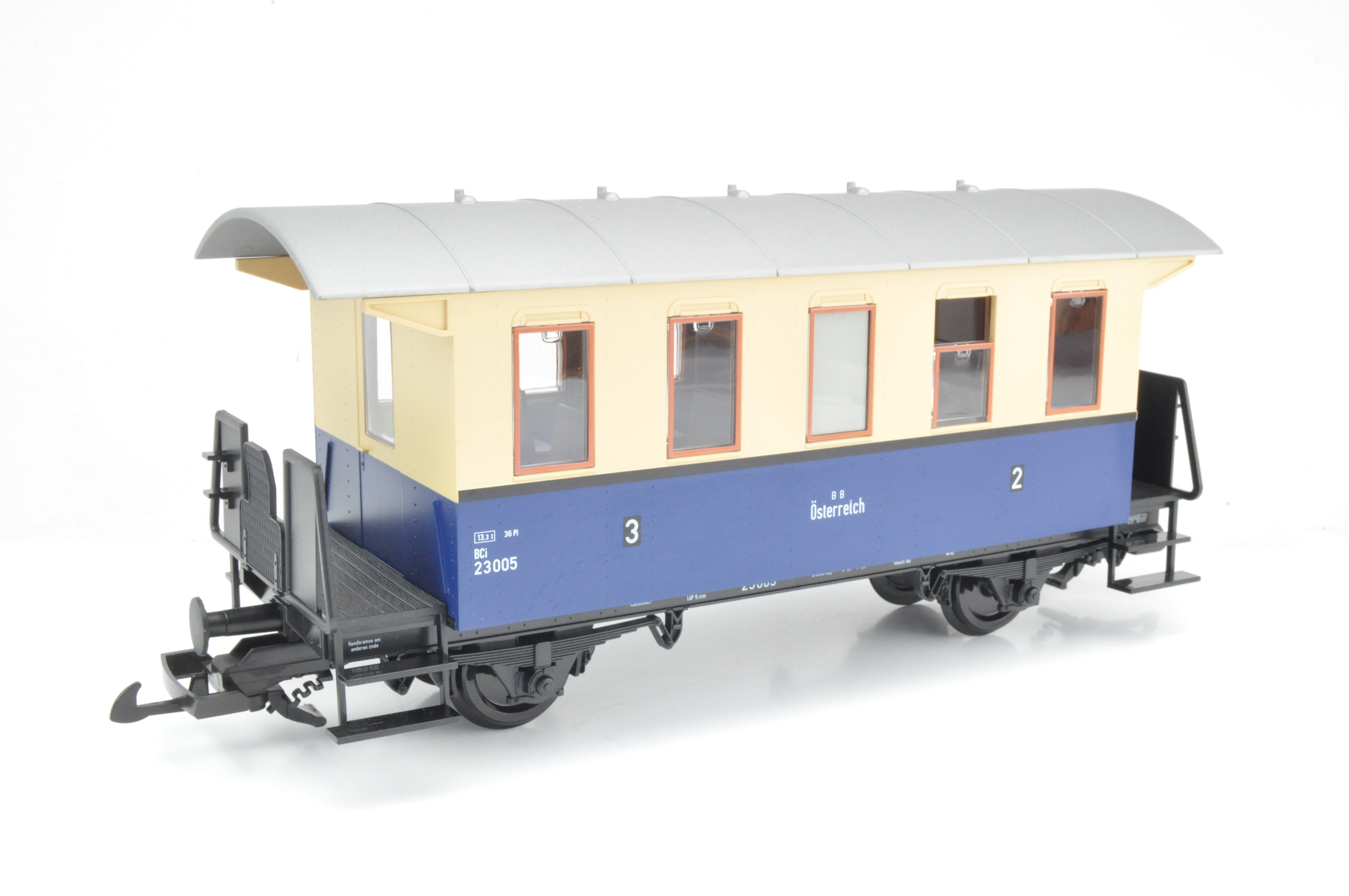Piko G Gauge 37923 ÖBB Blue/Beige 2-Axle Second/Third Class Coach - Bo