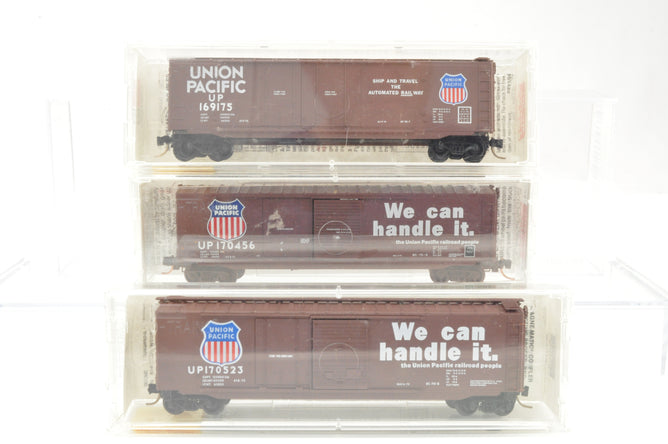Micro Trains N Gauge Pack of 3 Union Pacific Box Cars