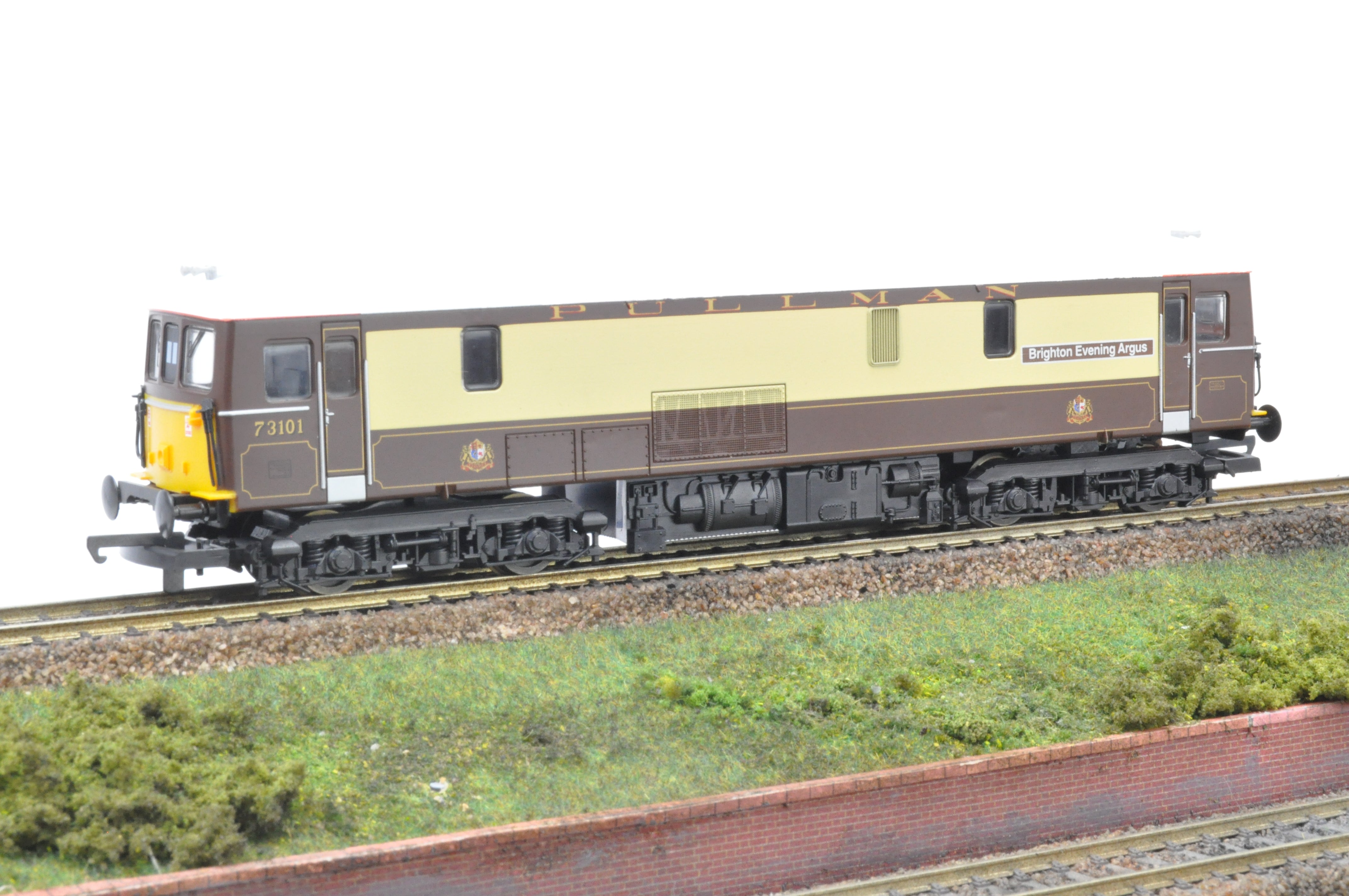 Lima OO Gauge L204618* Class 73 Electro-Diesel 73101 'Brighton Evening