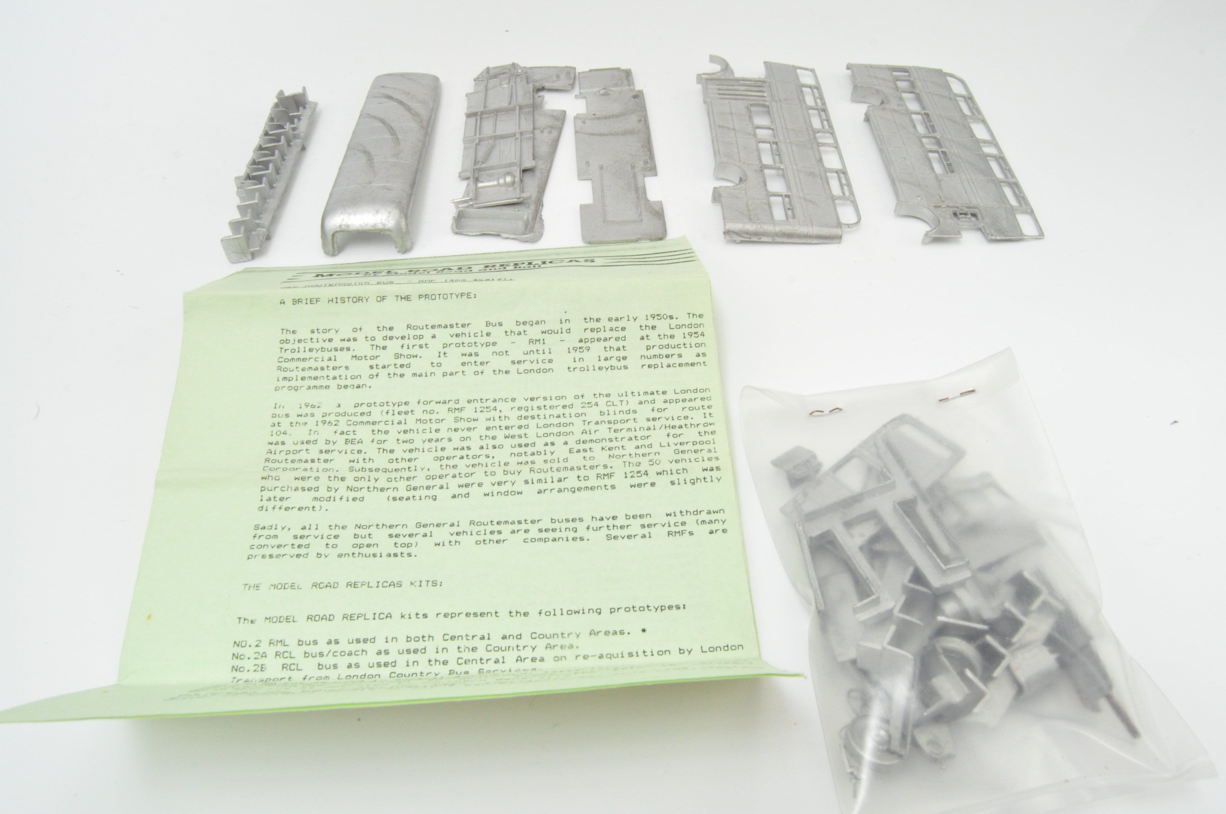 Model Road Replicas MRR No.6 RMF AEC Routemaster 4mm Scale Kit