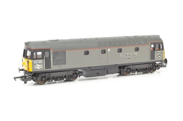Lima OO Gauge L205073 Departmental Grey Class 33 No.33109 'Captain Bil