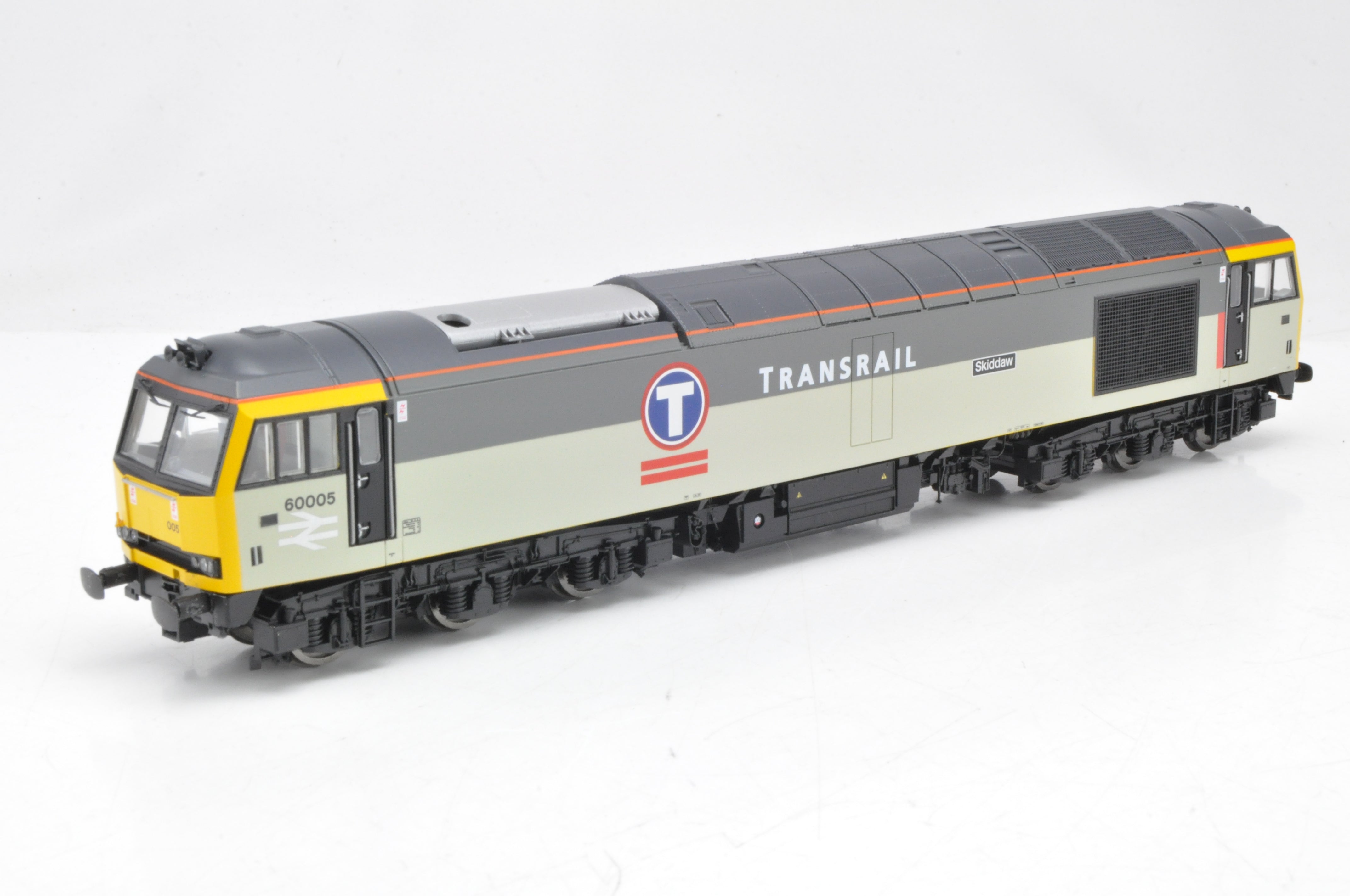 Hornby OO Gauge R32267XS Transrail Co-Co Diesel Electric Class 60 Loco