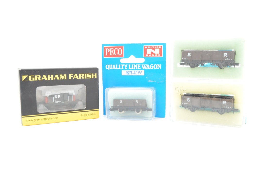 Peco/Graham Farish N Gauge Rake of 3 SR Open Wagons & Pill Box Brake V