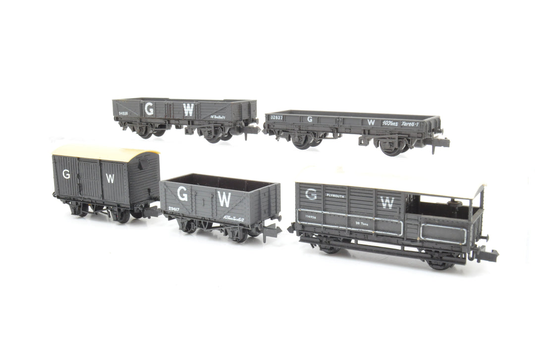 Peco N Gauge Rake of 4 Mixed GW Vans and Open Wagons w/ Toad Brake Van
