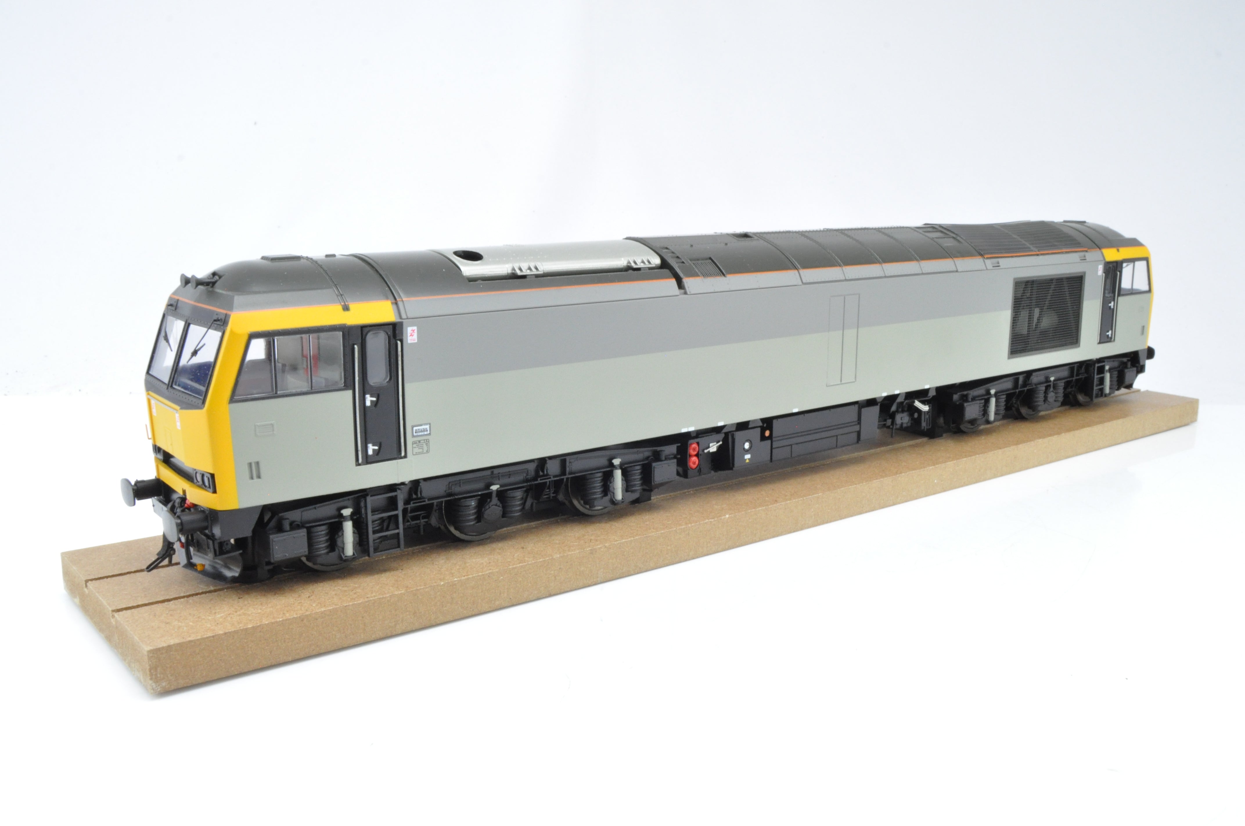 Heljan 7mm O Gauge 6000 BR Railfreight Grey (Unbranded) Class 60