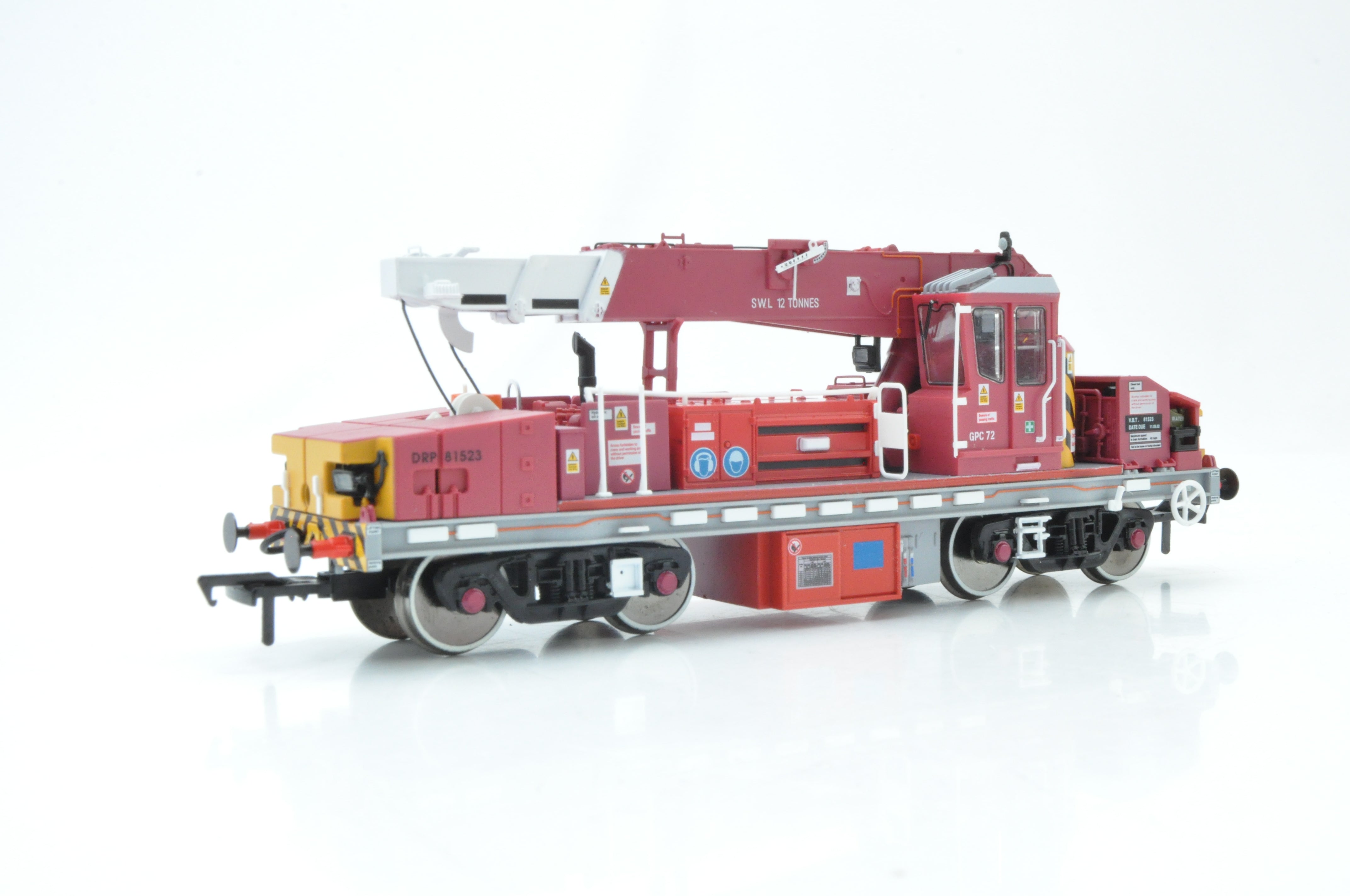 EFE Rail 4mm OO Gauge E87049 Plasser 12T YOB Diesel-Hydraulic Crane DR