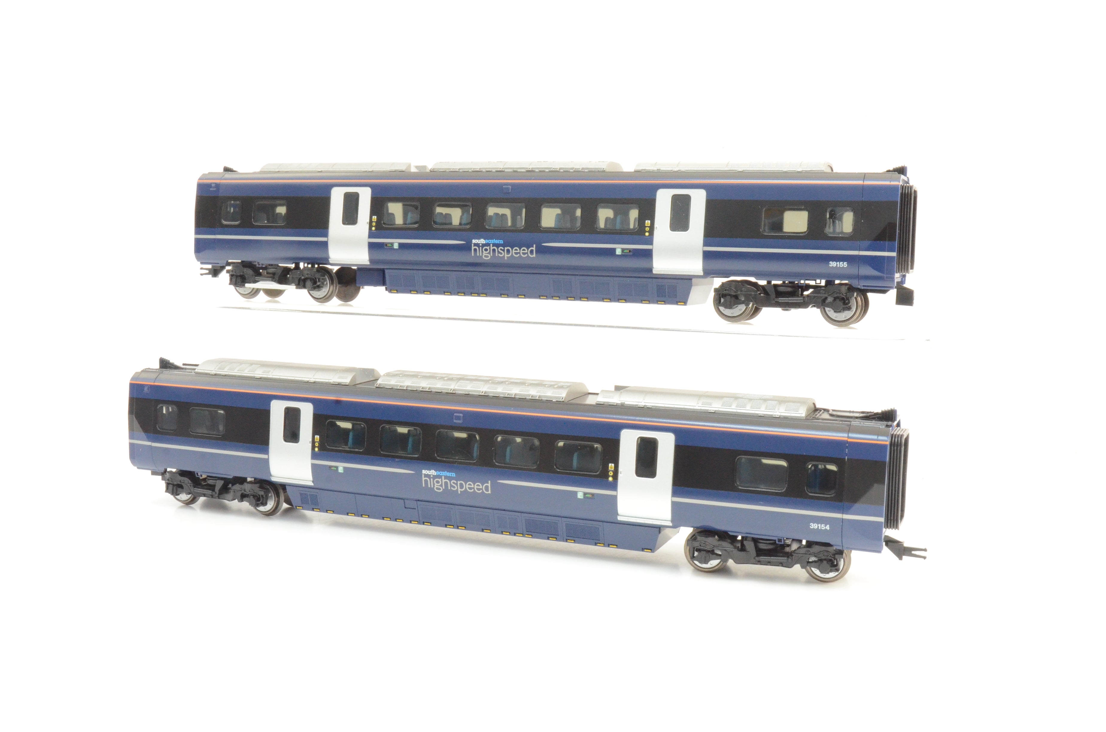 Hornby OO Gauge R40447 Railways 200 SouthEastern Class 395 2-Car Coach