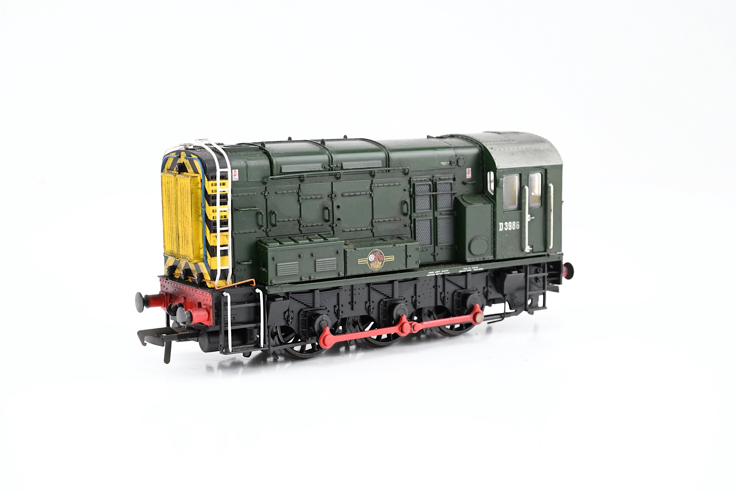 Bachmann OO Gauge 32-116A BR Green Class 08 Diesel Locomotive No.D3986