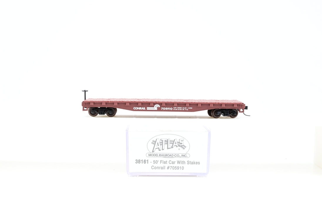 Atlas N Gauge 38161 - 50' Flat Car With Stakes Conrail #705910