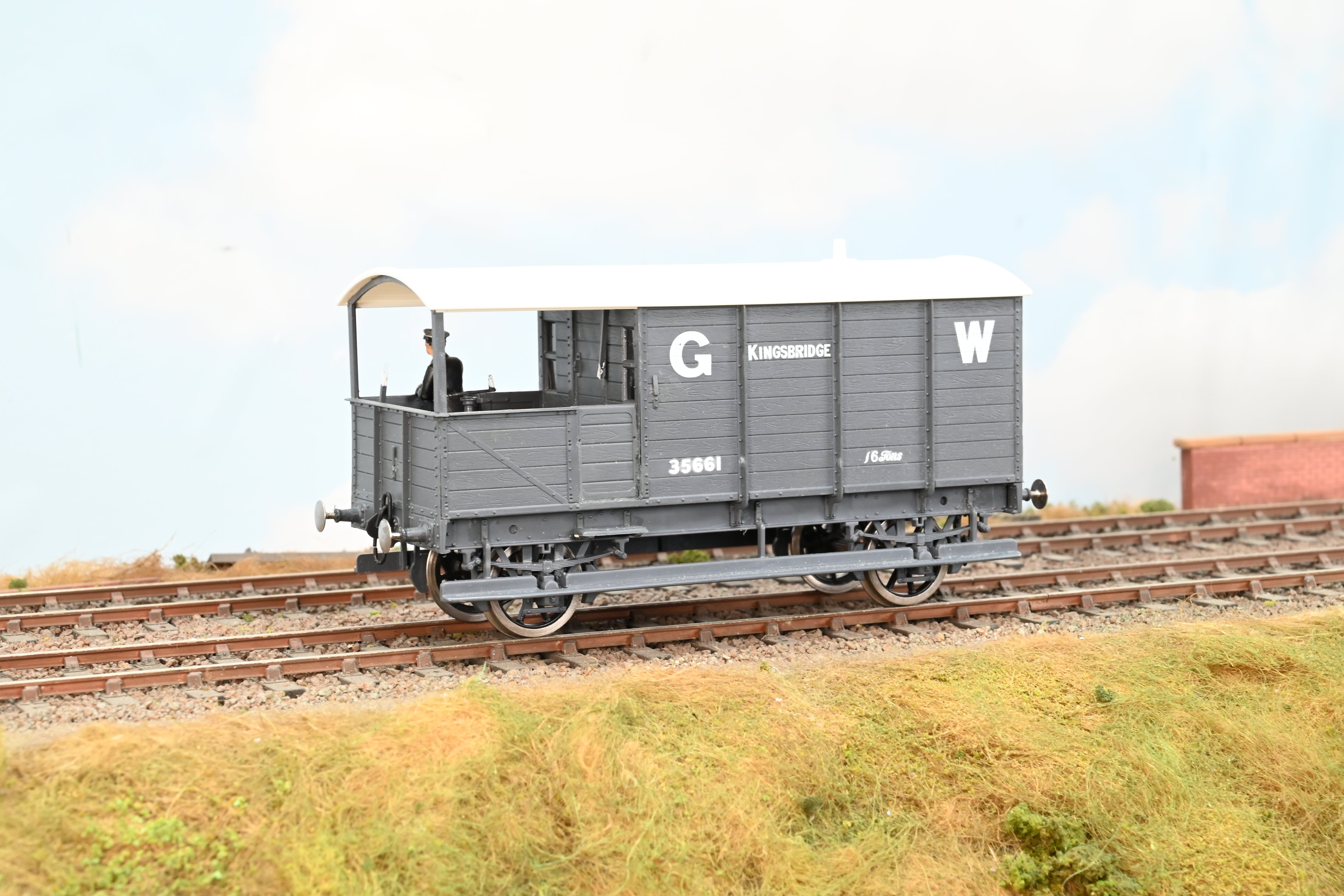Kit Built 7mm O Gauge GWR Grey 16T Toad Brake Van No.35661 'Kingsbridg