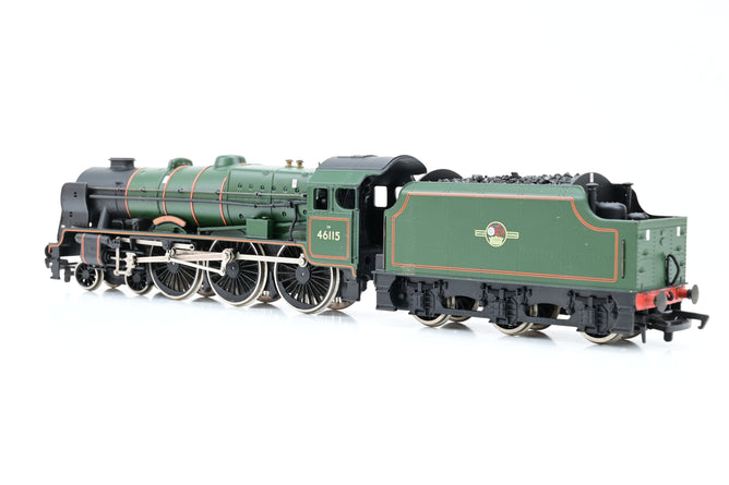 Mainline OO Gauge 37-008 BR Green Late Crest Rebuilt Royal Scot Class