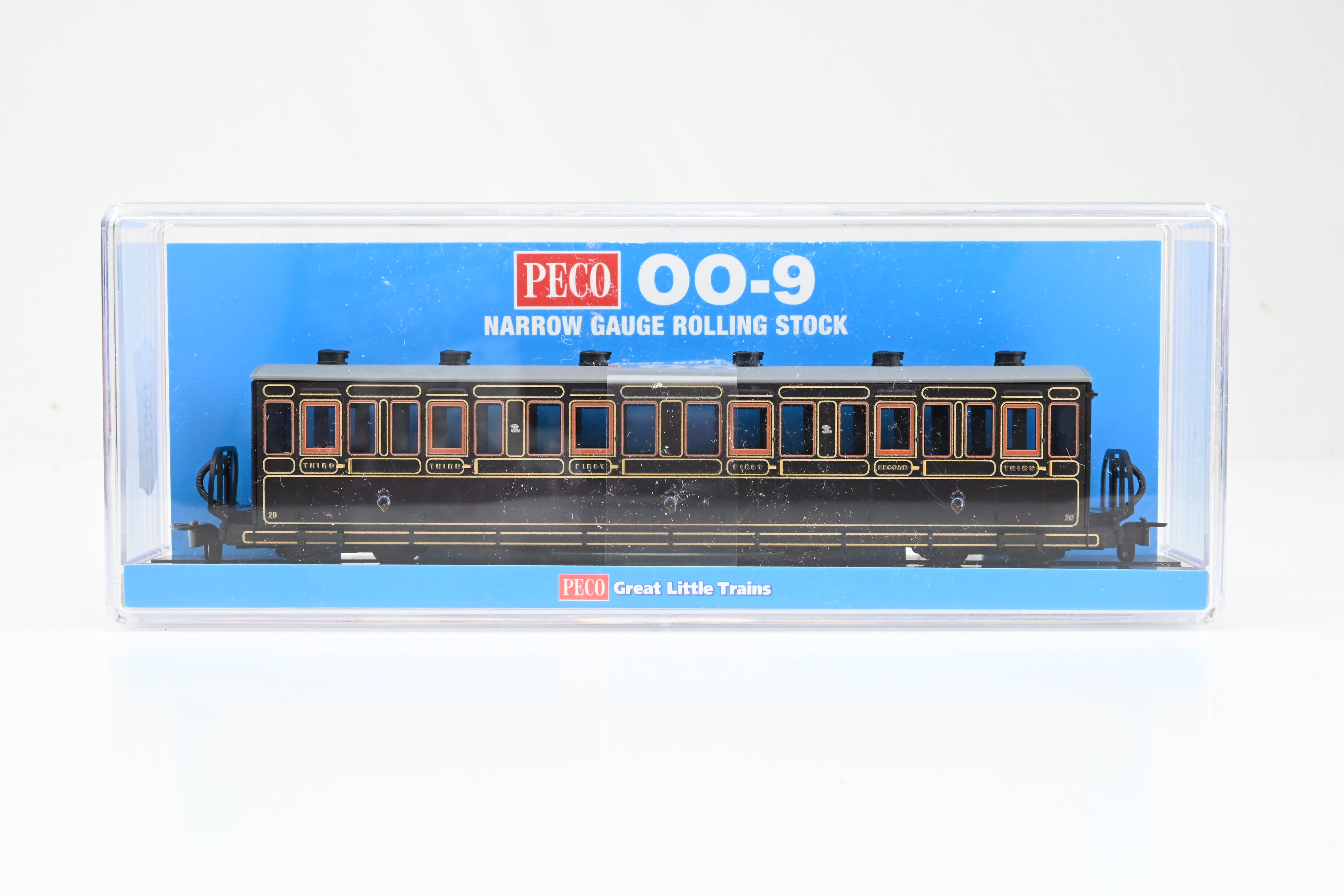Peco OO9 Narrow Gauge GR-620B Ffestiniog Railway Victorian Plum & Crea