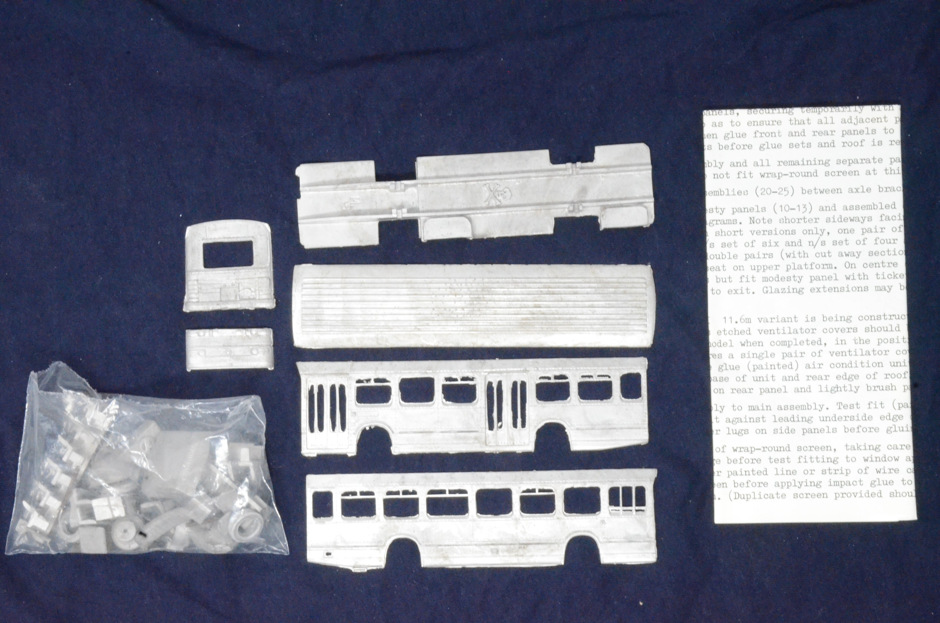 Pirate Models 4mm No.419 Leyland National Dual Door Single-deck bus ki