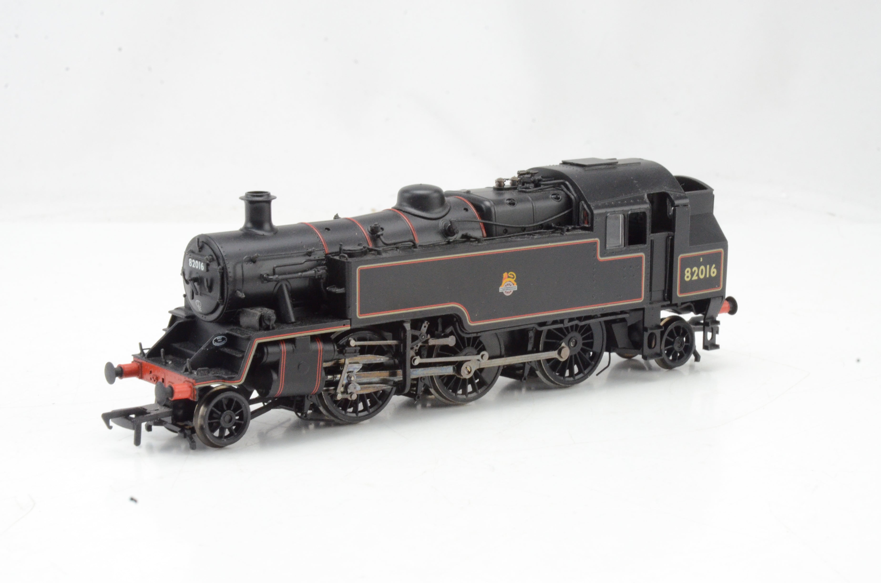 Bachmann OO Gauge 31-977 BR Standard Class 3MT Tank 82016 BR Lined Bla