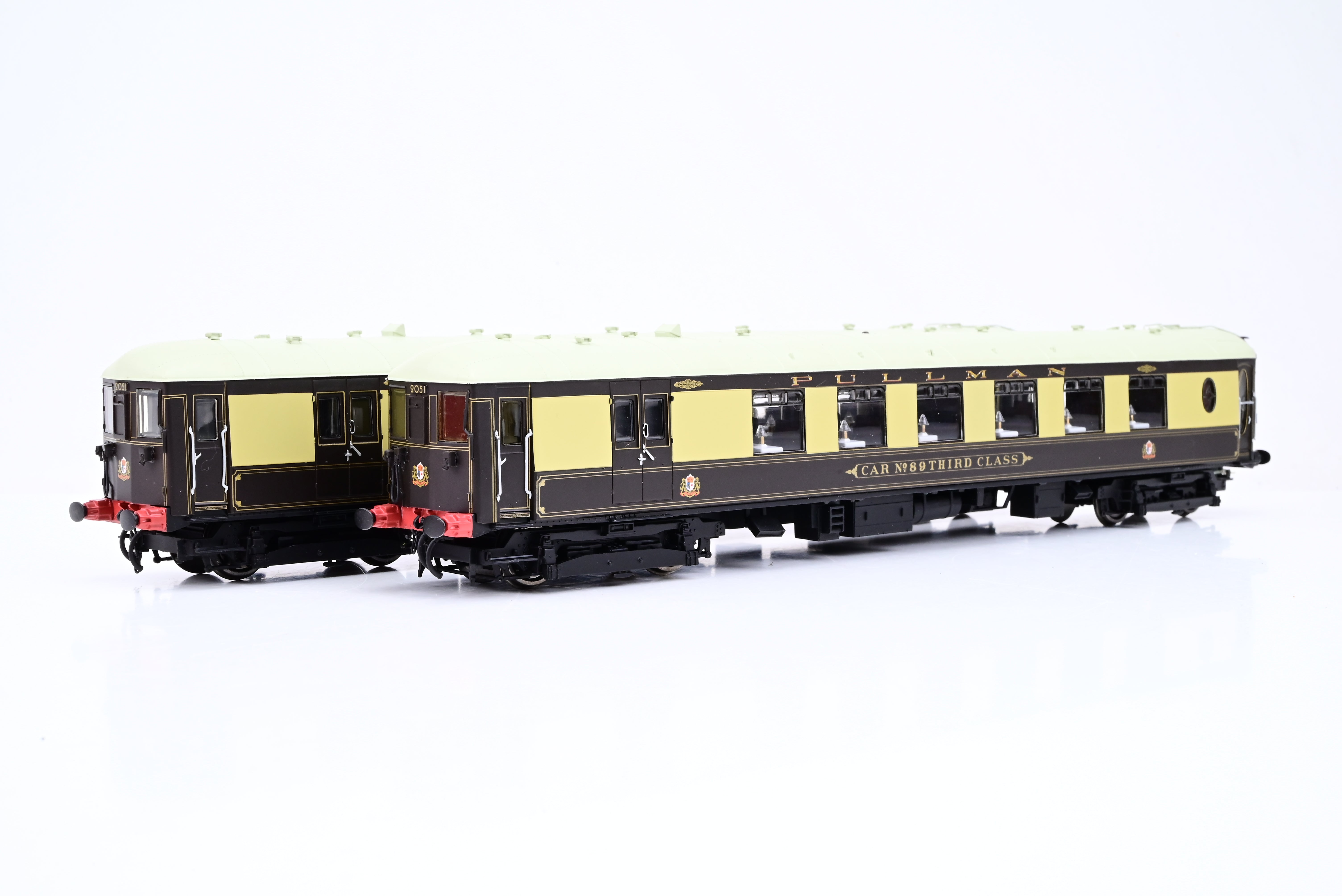 Hornby OO Gauge R2987 'Brighton Belle 1934' Train Pack w/ 2x Driving M