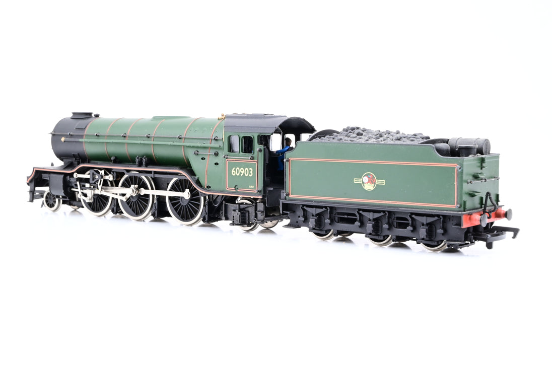Bachmann OO Gauge 31-554 BR Green Late Crest Class V2 w/ Double Chimne