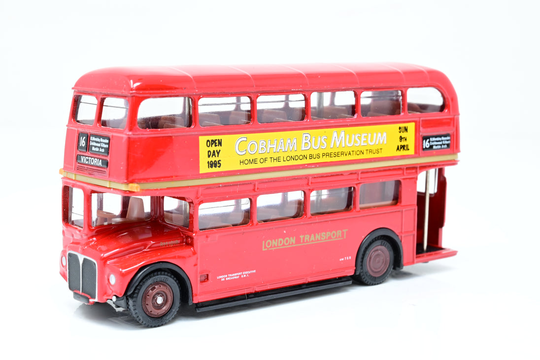 EFE (Gilbow) 1:76 Scale 15605AD London Transport Red 'Cobham Bus Museu