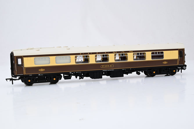 Bachmann OO Gauge 39-280 BR Mk1 FK Pullman Kitchen (w/ Lighting) 'Eagl