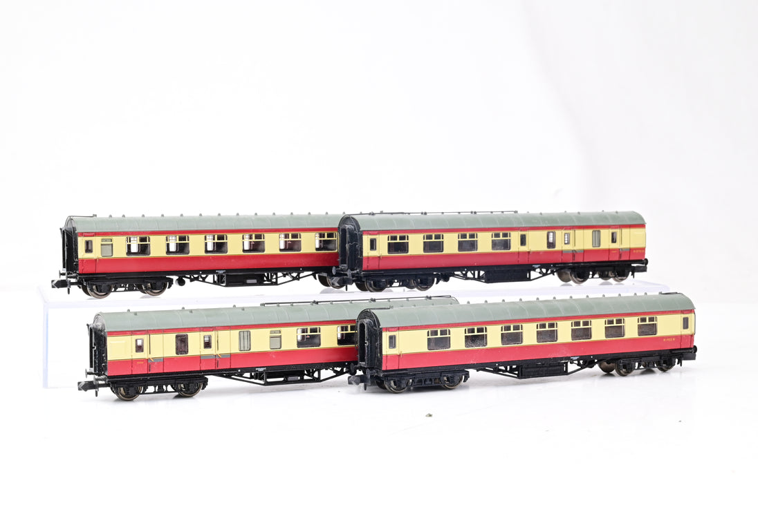 Graham Farish N Gauge Rake of 4 BR Crimson & Cream Stanier Coaches - U