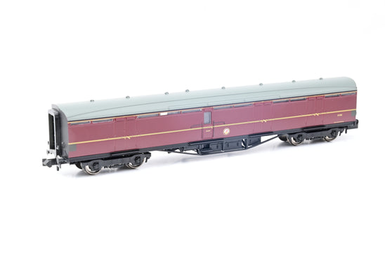 Graham Farish N Gauge 374-860W Thompson Full Brake Coach BR Lined Maro