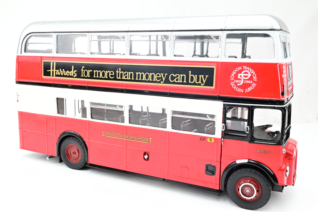 Sun Star 1:24 Scale 2909 London Transport Red & Cream 'The Lock Tavern