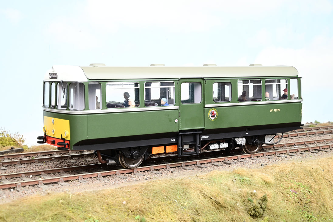 Heljan 7mm O Gauge 88911 AC Railbus Dark Green Small Yellow Panel No.W