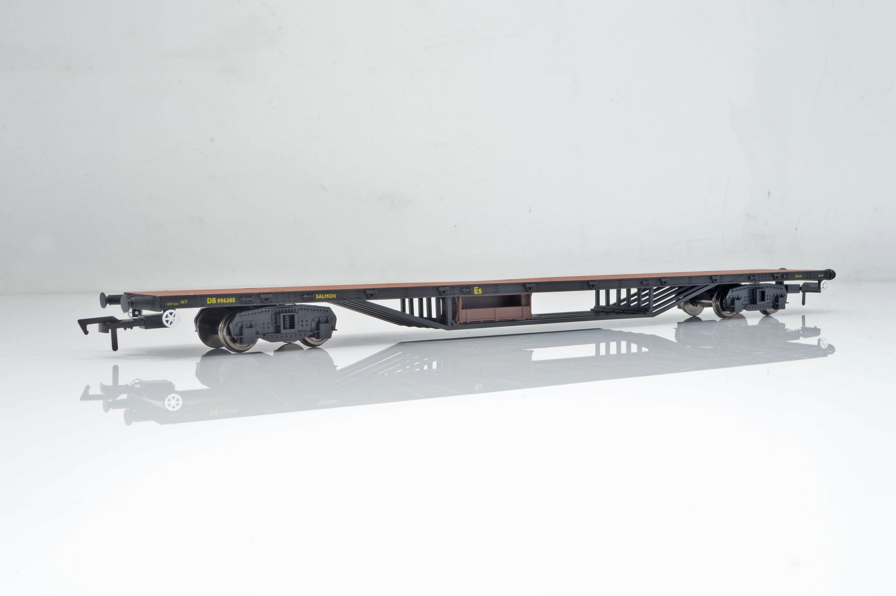 Flangeway SA007 - DB996305 - Engineers Black Salmon (unfitted) - Era 4