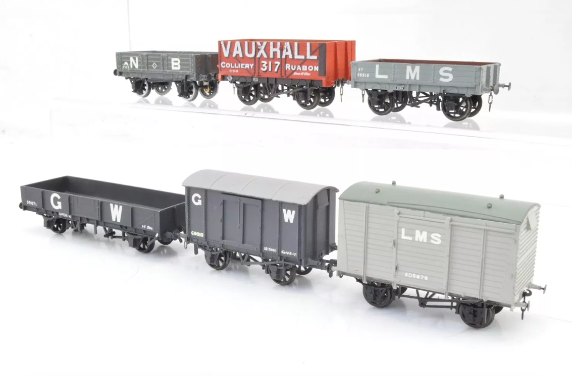 Kit Built OO Gauge Rake of 6 Various Wagons & Vans, GW/LMS/NB/PO - Unb